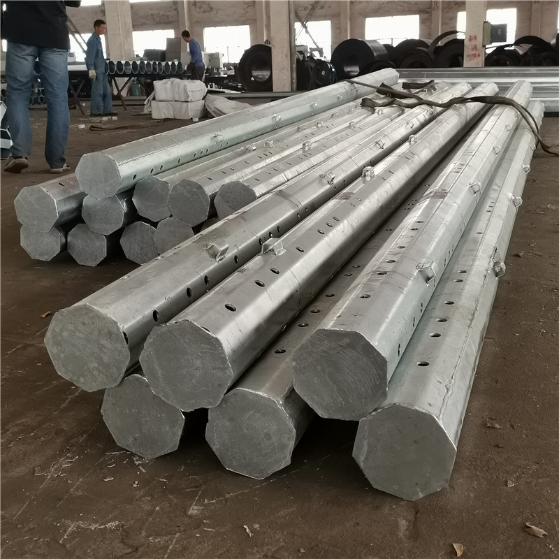 Galvanized Steel Electric Pylon Pole Hot Dip 220V With 20% Elongation
