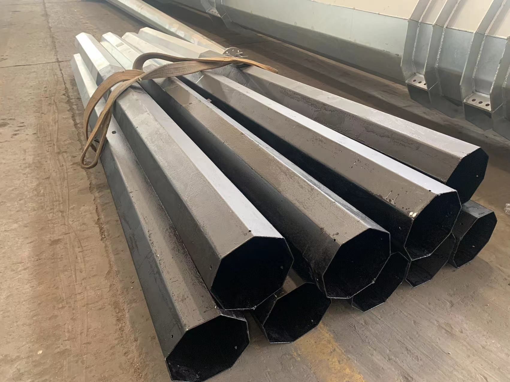 Customized Variable Thickness Steel Tubular Pole For Railway ...