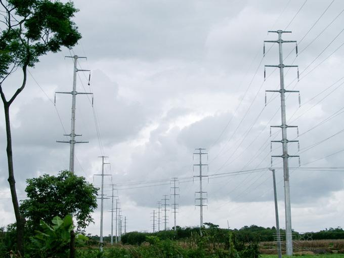 Conical Distribution Lines Zinc Coated Steel Street Light Poles 10KV ...