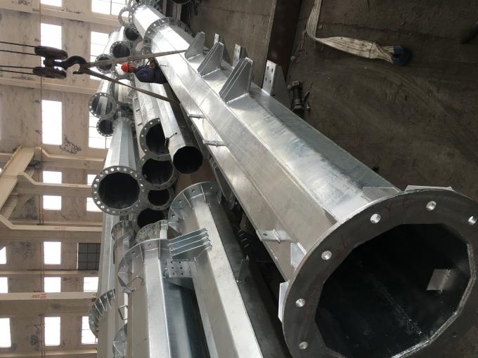 Bitumen Painted Polygonal Galvanized Street Light Pole / Steel ...